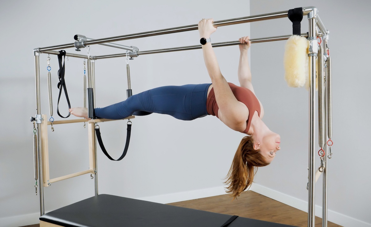 Pilates Cadillac - Pilates Trapeze Table - CenterLine Cadillac